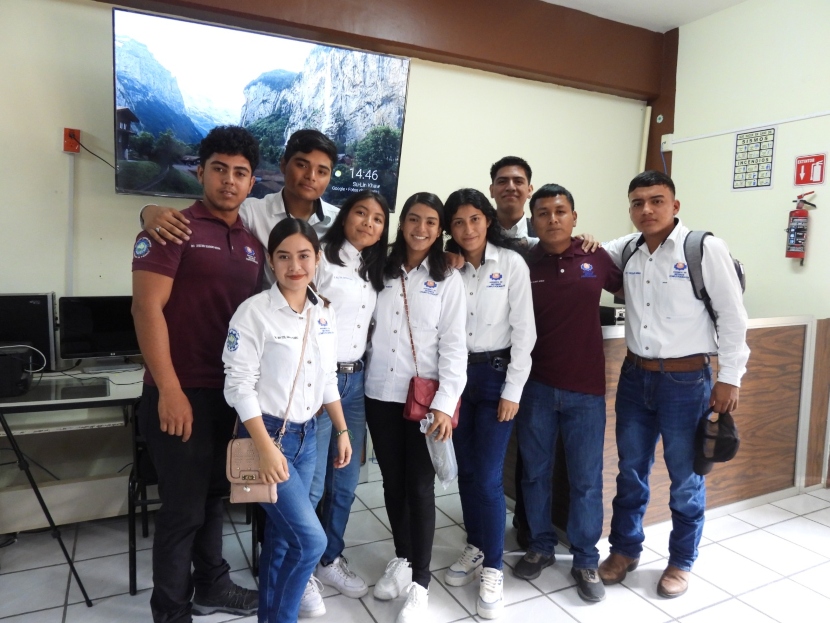 LA ACADEMIA DE INGENIERÍA EN SISTEMAS COMPUTACIONALES IMPARTE TALLERES ...
